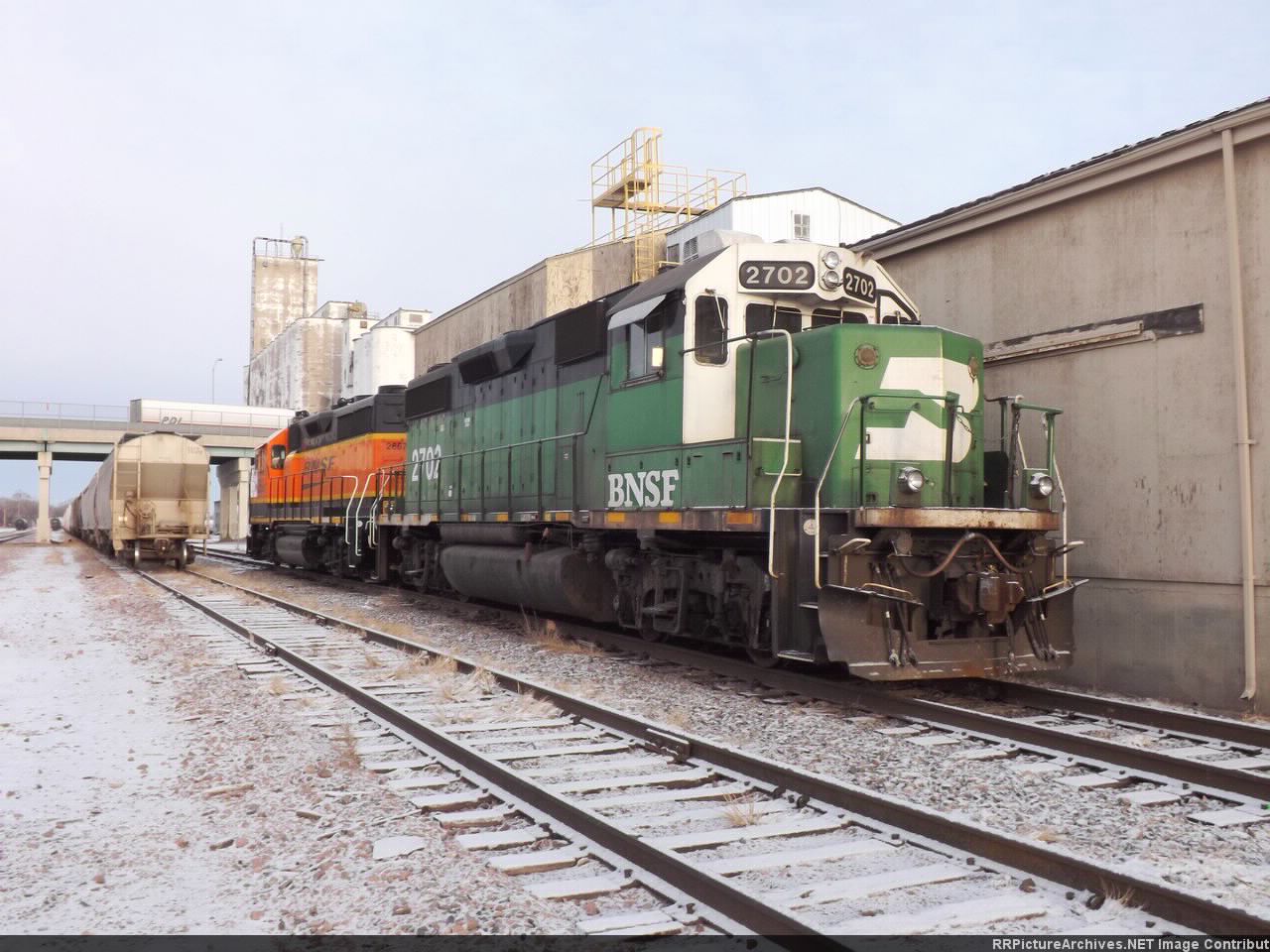 BNSF 2702